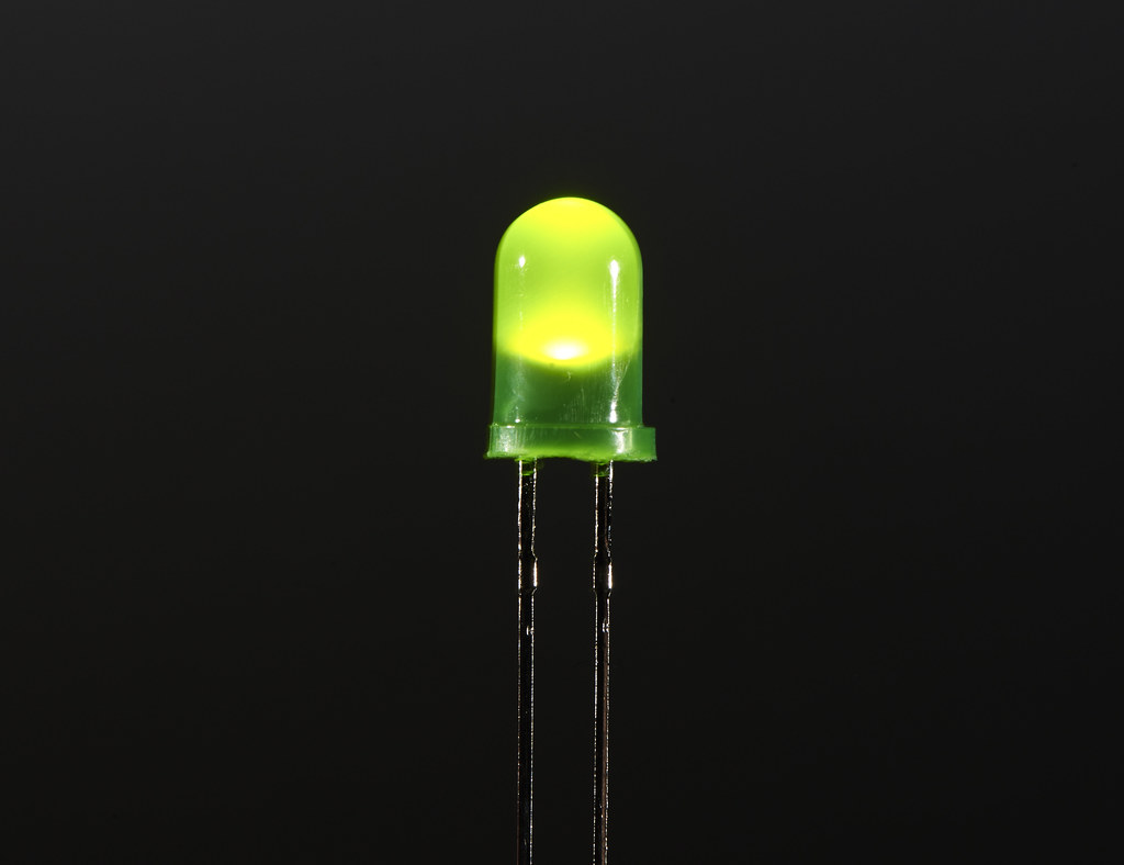 Parts of A Circuit: LEDs | STEM Extreme
